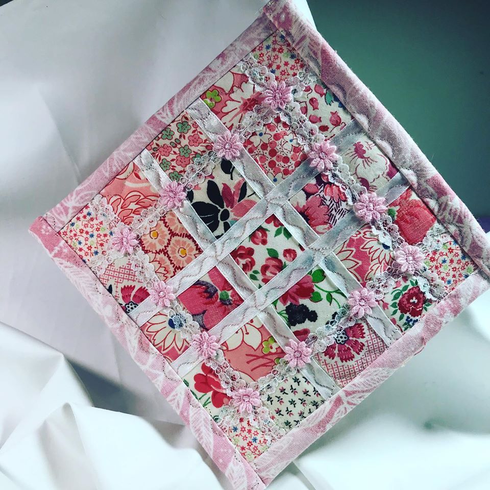 Micro Mini Quilts – Pink Tulip Quilting