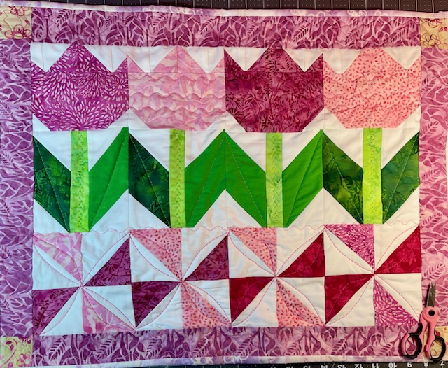 Marvelous Mini Island Batik Ambassador Challenge – Pink Tulip Quilting