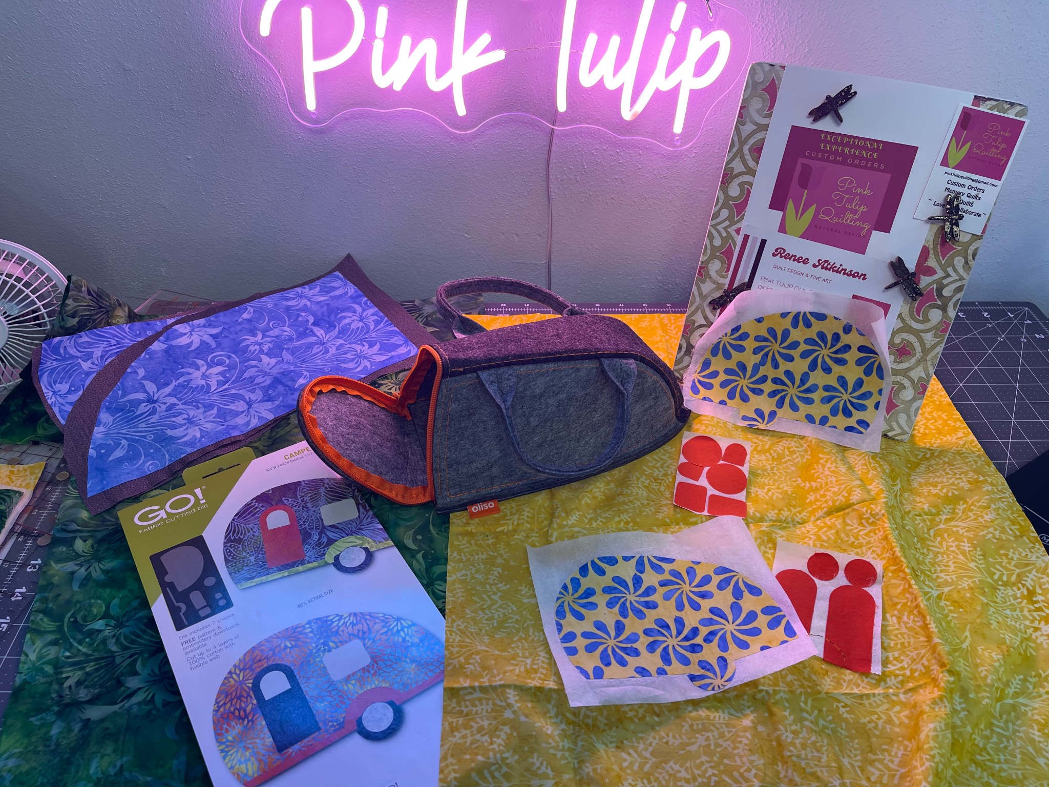 August 2025 Hot Stuff Challenge with Oliso – Pink Tulip Quilting