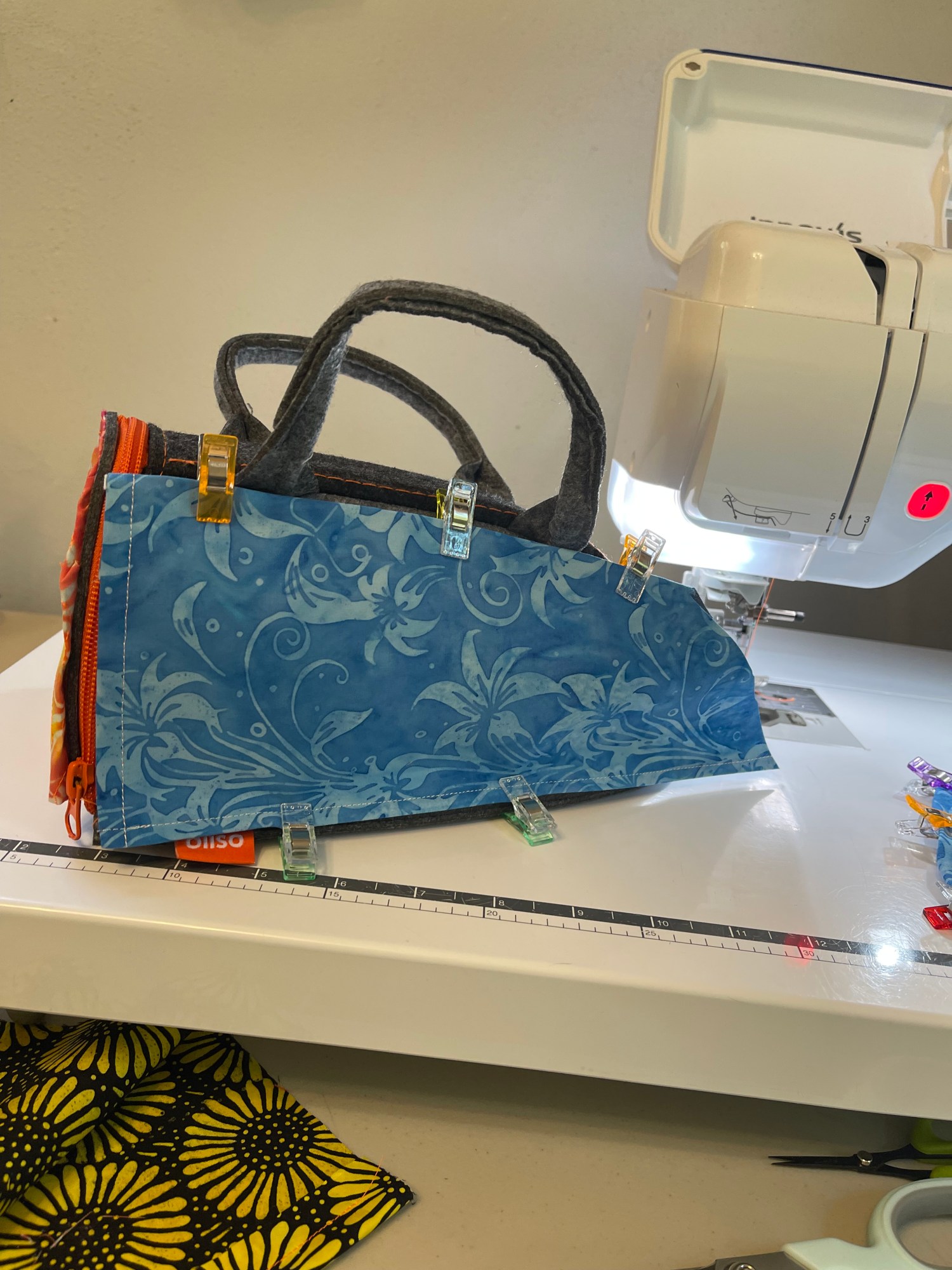 August 2025 Hot Stuff Challenge with Oliso – Pink Tulip Quilting