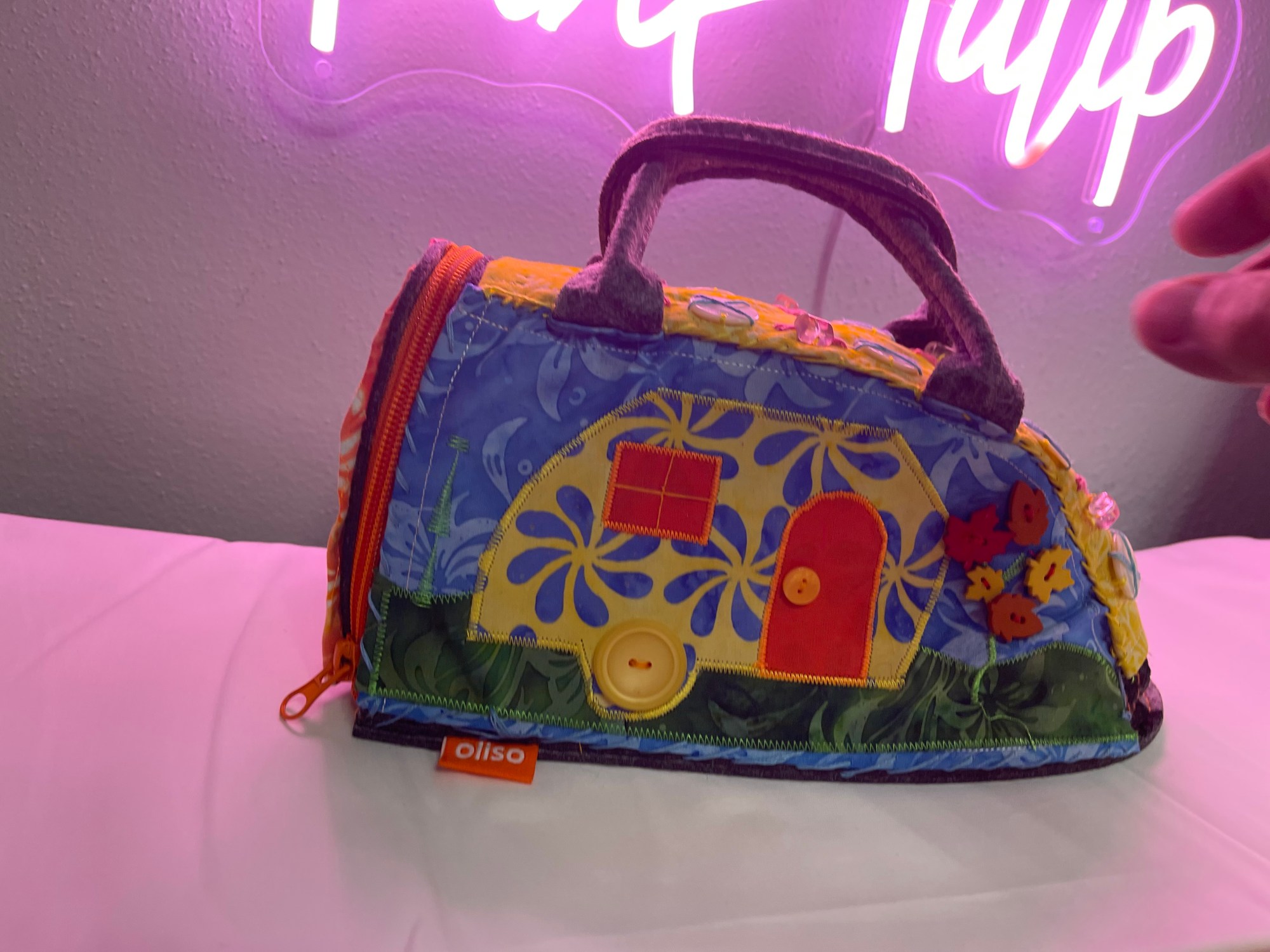 August 2025 Hot Stuff Challenge with Oliso – Pink Tulip Quilting