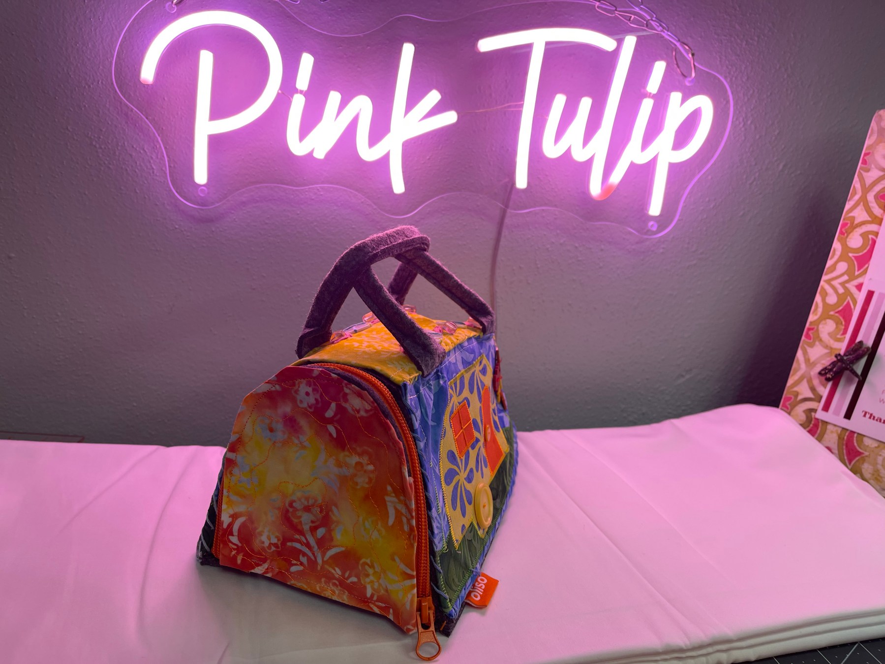 August 2025 Hot Stuff Challenge with Oliso – Pink Tulip Quilting